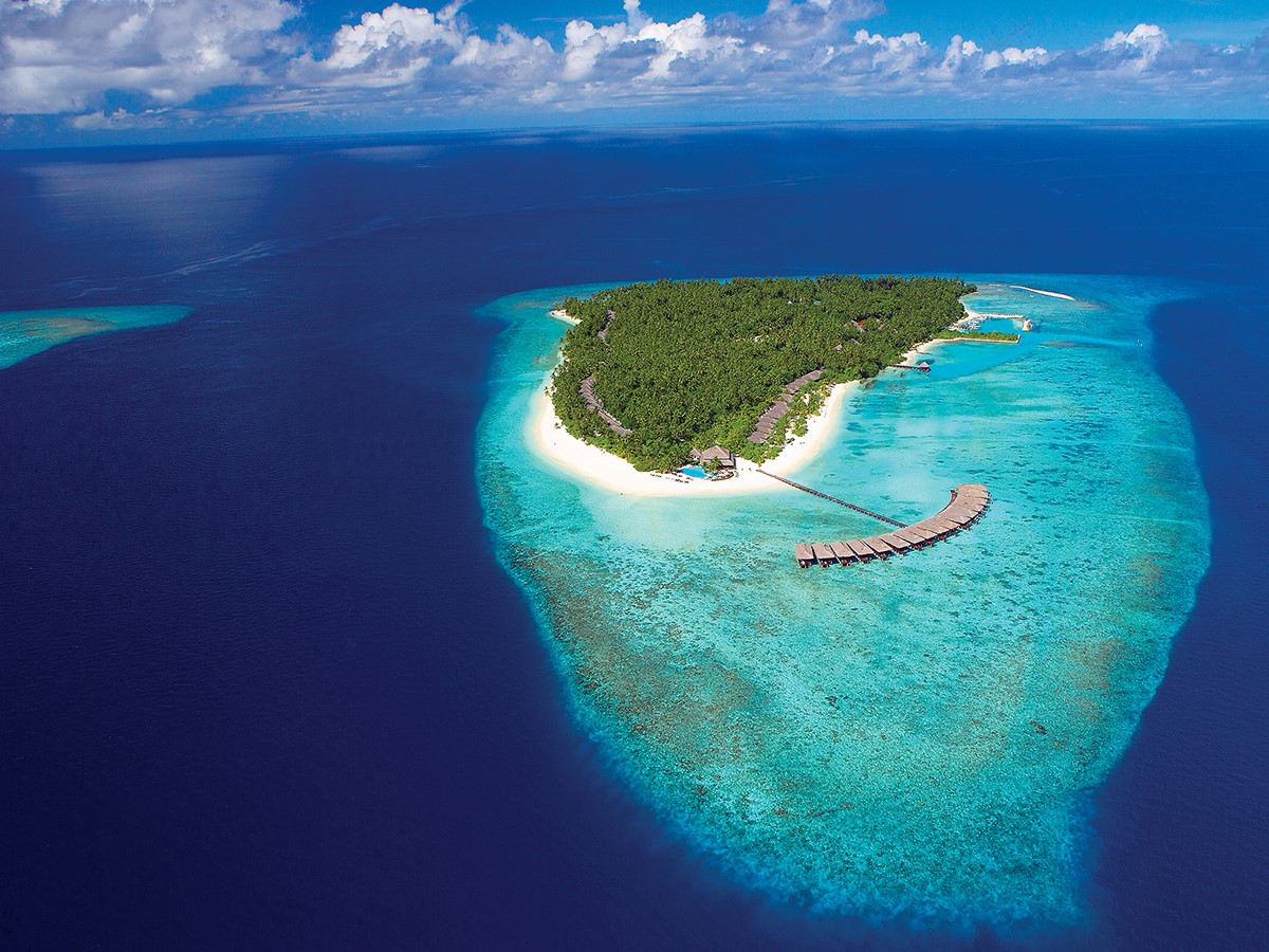 Hôtel Filitheyo Island Resort aux Maldives : réservation avec OOVATU