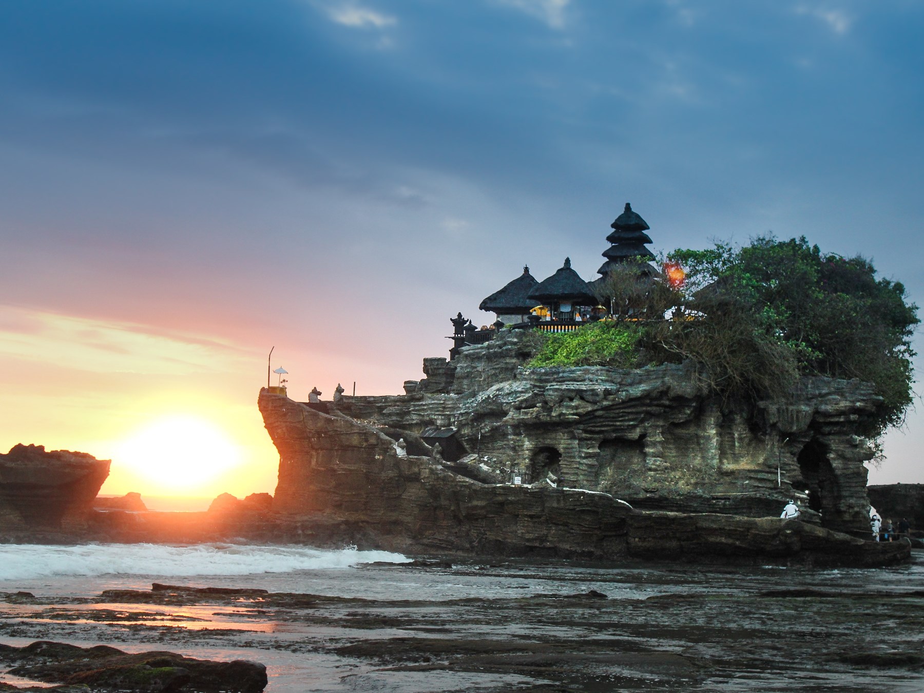 Les plus beaux temples de Bali avec OOVATU