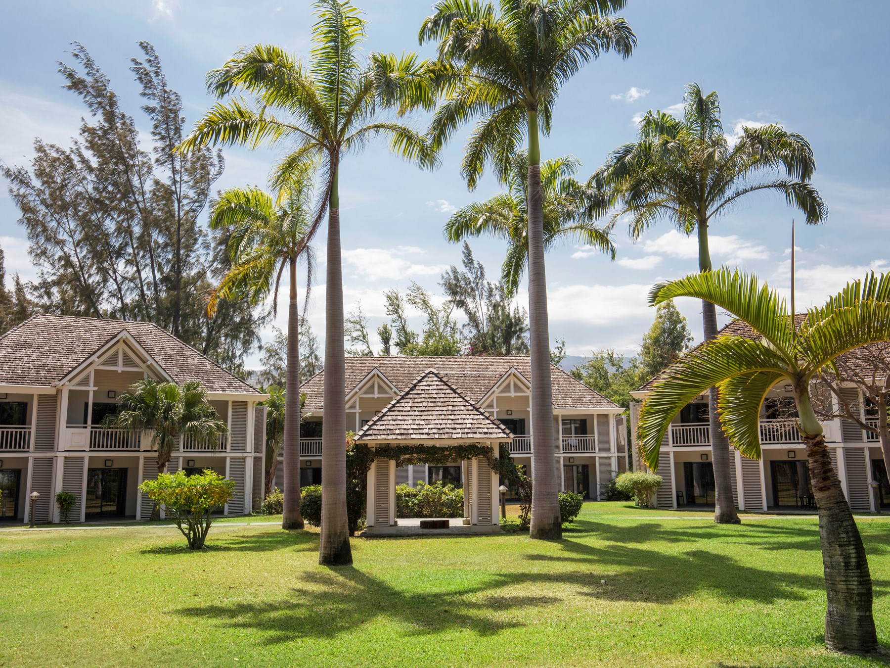 Hôtel LUX* Saint Gilles à La Réunion : réservation avec OOVATU
