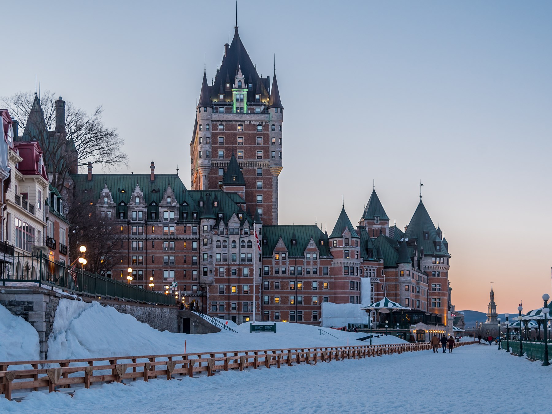 TOP 10 des lieux incontournables à visiter au Canada