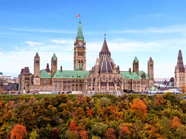 Voyage dans l'Est canadien : votre circuit sur-mesure avec OOVATU