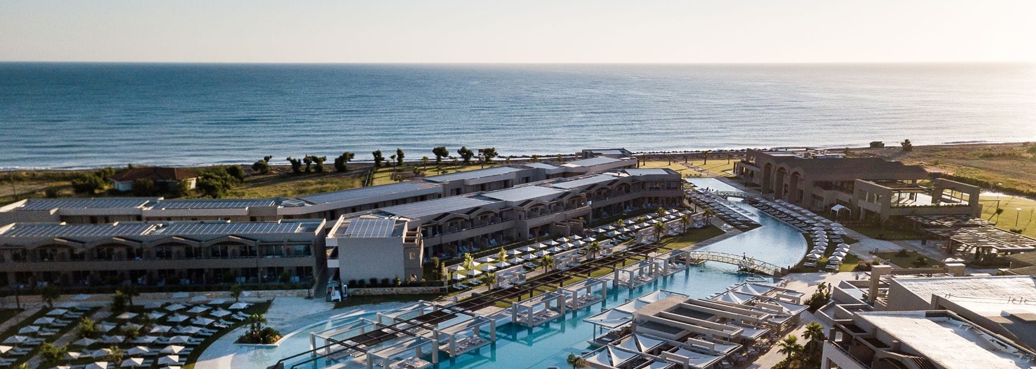 Hotel Euphoria Resort, réservez votre séjour en Grèce avec OOVATU