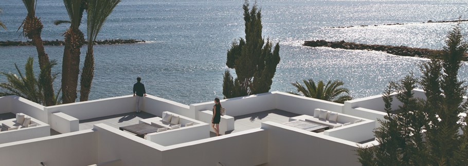 Almyra Hotel Paphos : réservez votre séjour à Chypre avec OOVATU